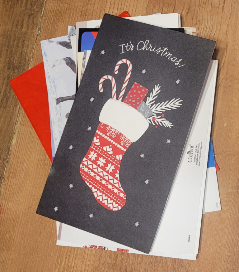 What to do With Christmas Cards: Craft Idea - Contest Corner